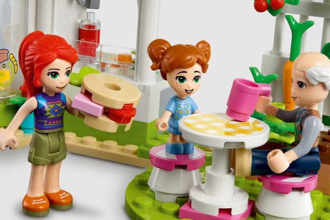Mô hình lắp ghép LEGO Friends 41444 Heartlake City Organic Cafe - Người ...